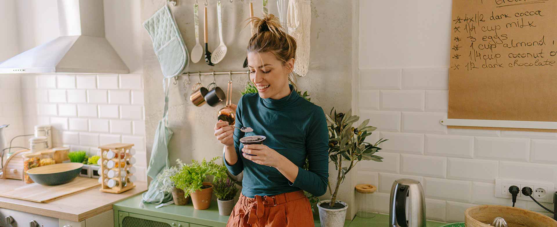 Sitting Versus Standing While Eating: Which Is Best For Digestion ...