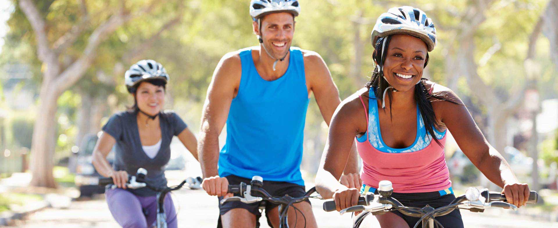 Let's Ride! Get Ready With These 5 Bike Safety Tips | Henry Ford Health ...