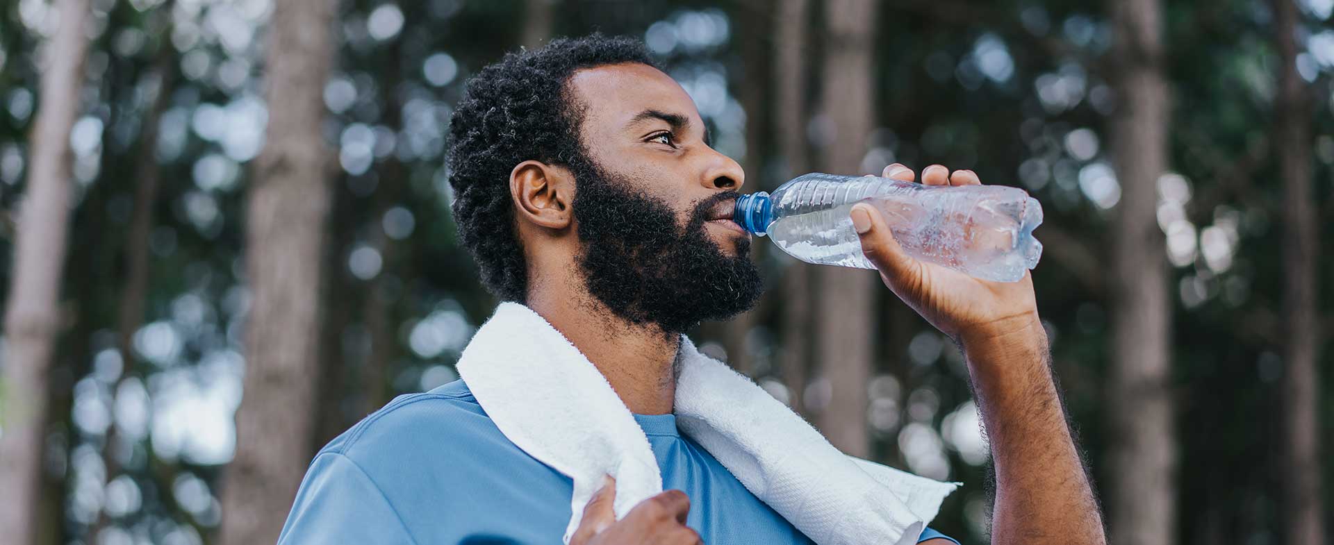 How Much Water Should I Drink Each Day For Optimal Hydration? | Henry Ford Health - Detroit, MI