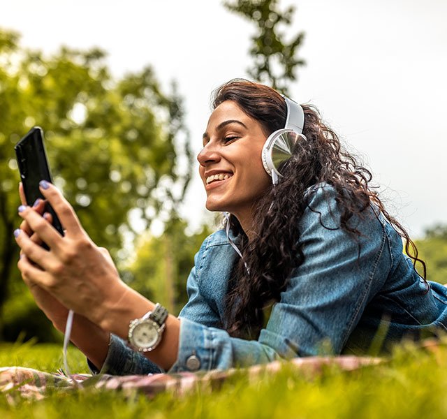 How To Use Music To Boost Your Mood | Henry Ford Health - Detroit, MI