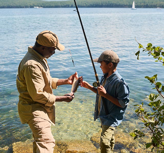 A Guide To Safely Eating Fish From The Great Lakes | Henry Ford Health ...