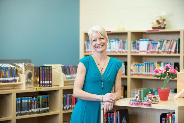 Henry Ford Health System Doctors, Staff Serve Ice Cream to Benefit ...