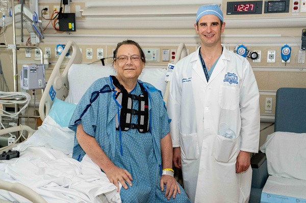 Beating Heart Transplant | Henry Ford Health - Detroit, MI